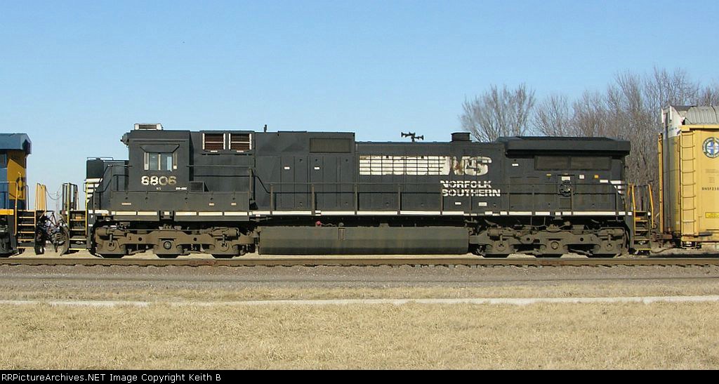 NS 8806